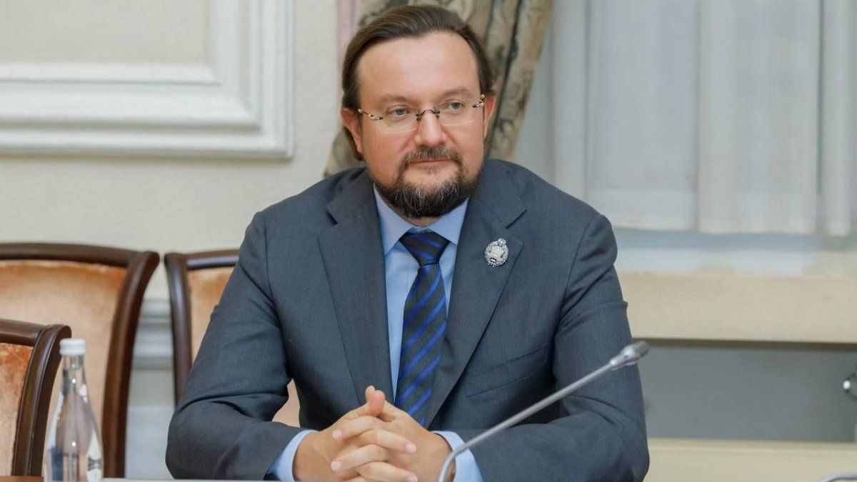 El multimillonario detrás de la famosa vacuna Sputnik: la historia de ...