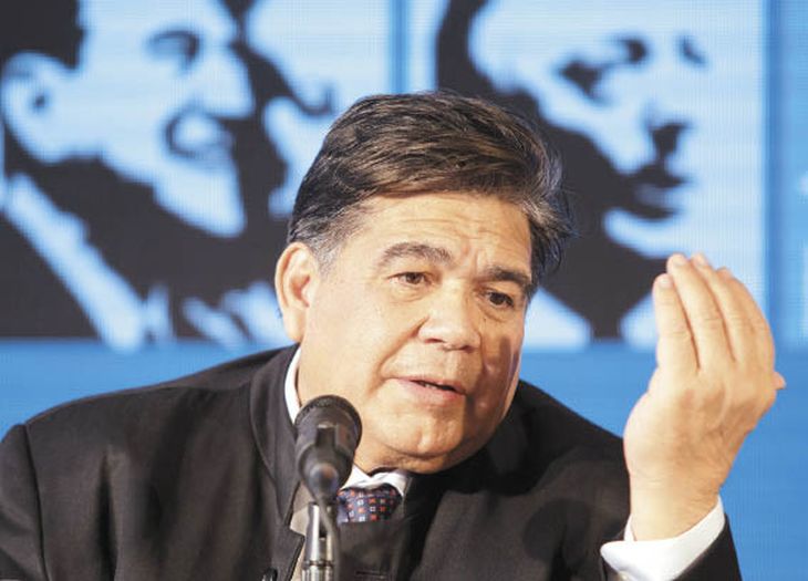 Mario Ishii y su eufórica oposición a los planes sociales