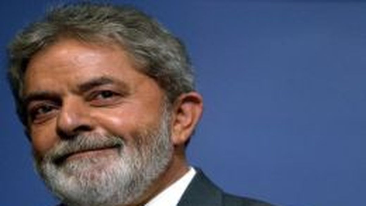Antes de dejar el gobierno, Lula alcanza su pico de popularidad