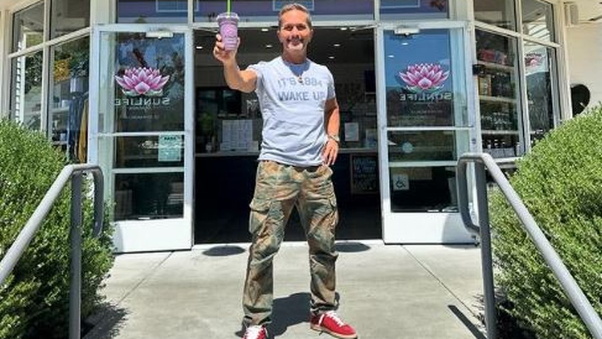 De mendigo a millonario: la historia de Khalil Rafati, de vivir en las ...