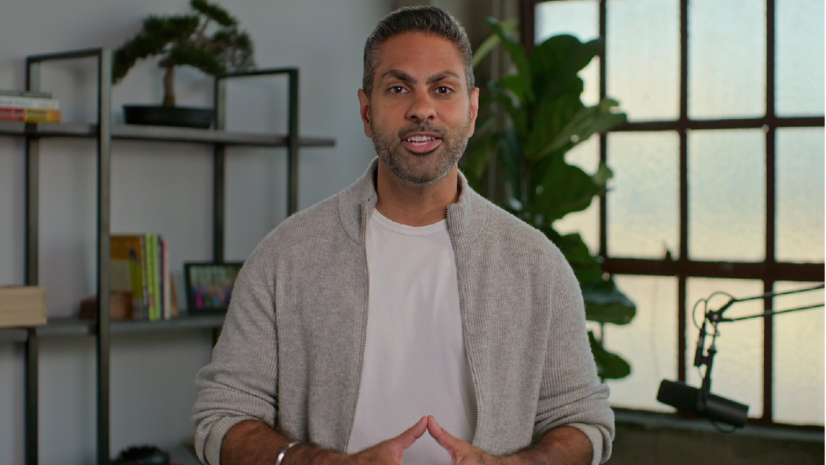 Es millonario y recomienda tener un alquiler antes que un techo propio ...