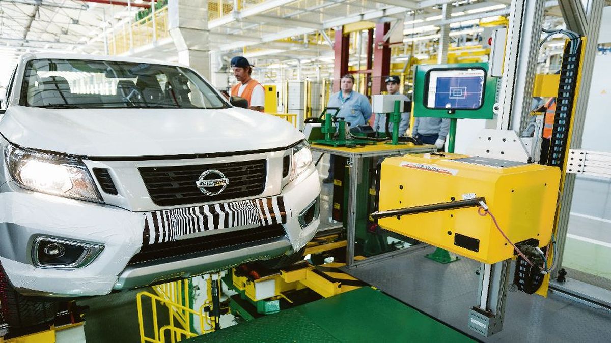 Nissan comienza a producir en la Argentina Nissan comienza a producir en la Argentina