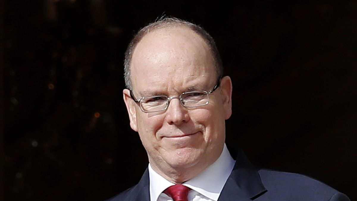 Quién es el Alberto II, el multimillonario príncipe de Mónaco que es ...