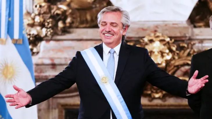 Similitudes Y Diferencias De La Asunción Presidencial De Alberto