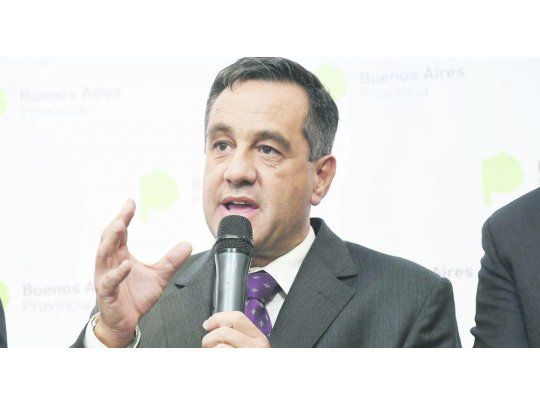 Clases comienzan el 5-3 y gremios apuran inicio de las paritarias