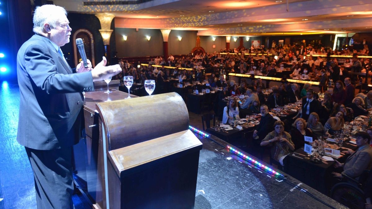 La Obra del Padre Mario Pantaleo realizó su tradicional cena solidaria