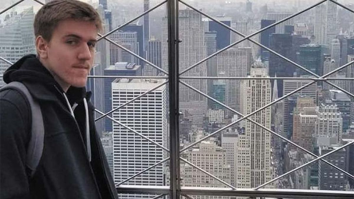 Hacker adolescente gana u$s 100.000 al año trabajando 20 horas por semana