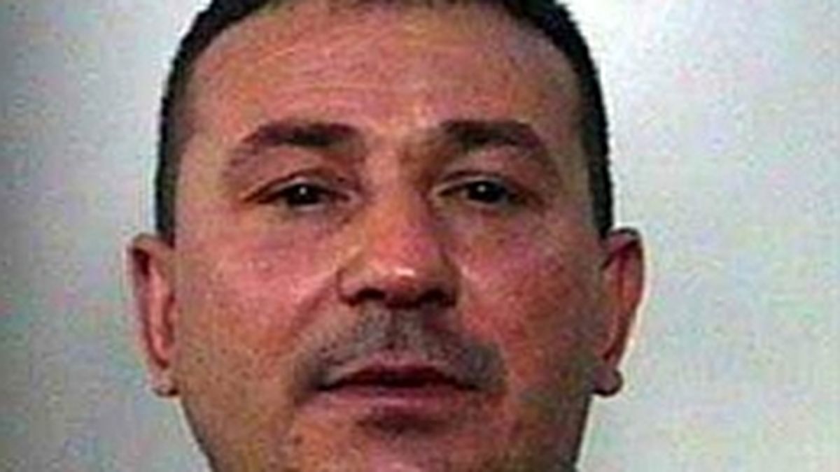 Detienen a jefe de la mafia calabresa, uno de los más búscados de Italia