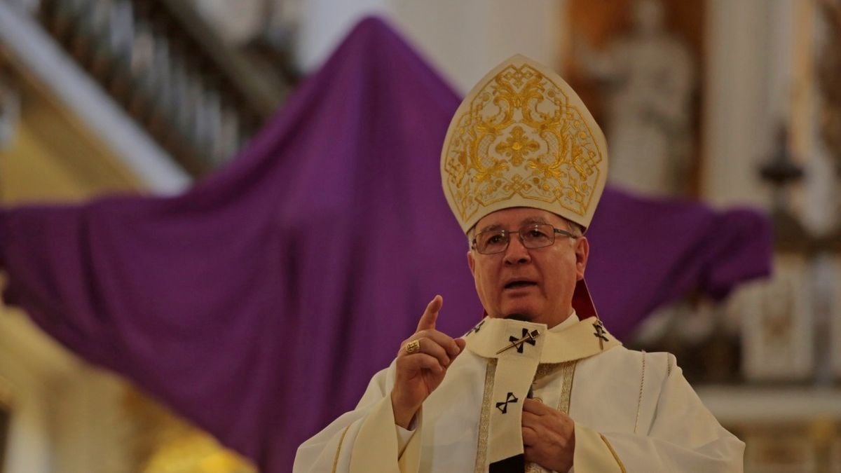 Quién es Francisco Robles, el cardenal de Jalisco que sueña con ser el ...