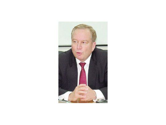 20 años aquí ¿Y los 45 de Cuba?, preguntó Reich