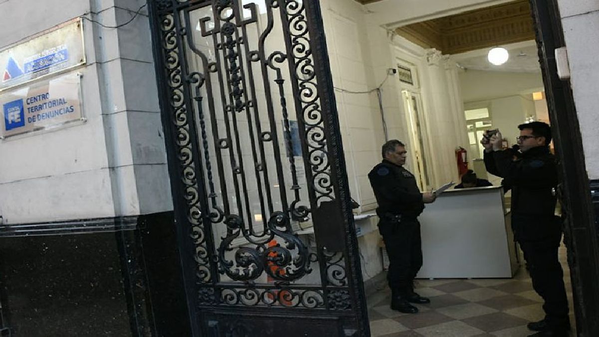 Nuevo ataque narco en Rosario: balearon edificio donde funcionan fiscalías