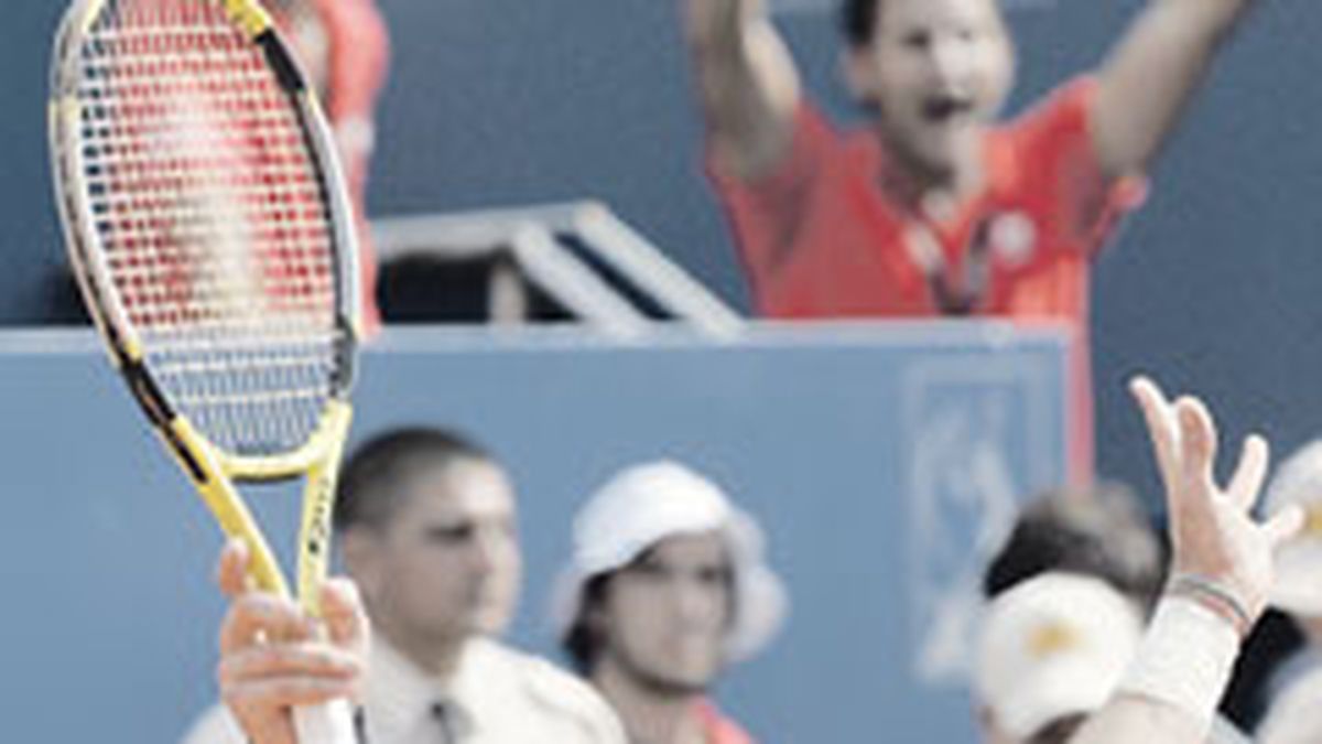 Mónaco se dio el gran gusto en el Lawn Tennis