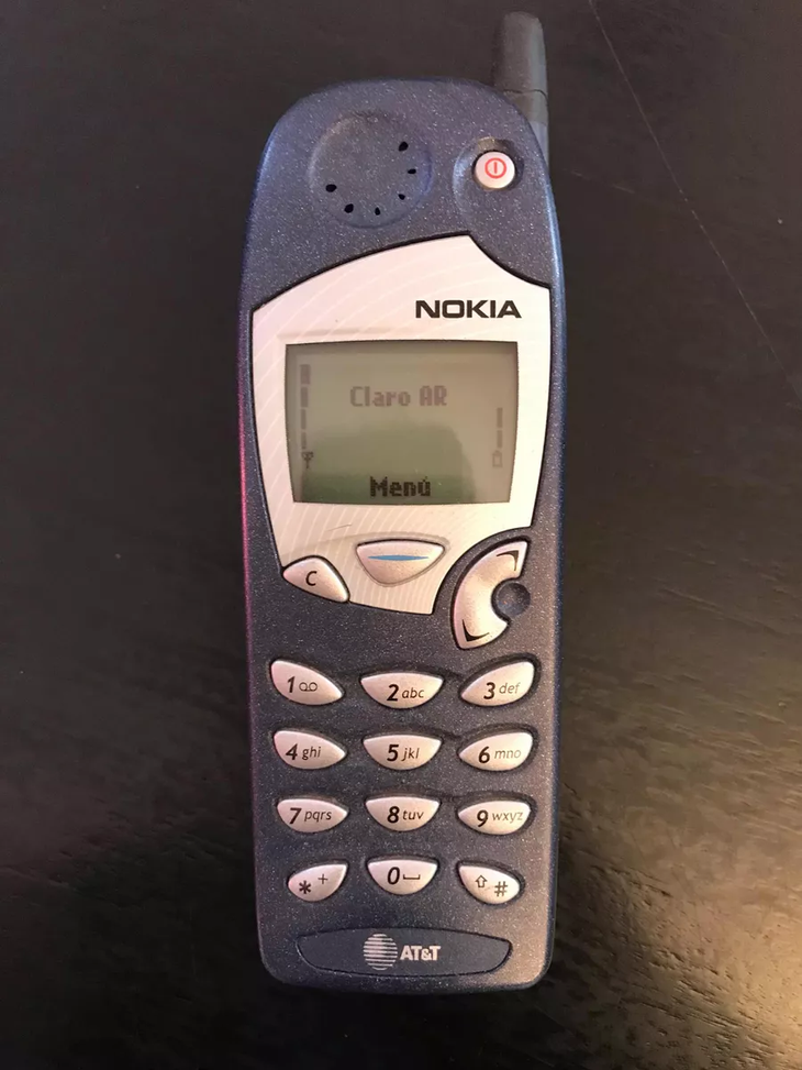 El celular más famoso de los 2000 se vende por $150.000: ¿todavía lo tenés?