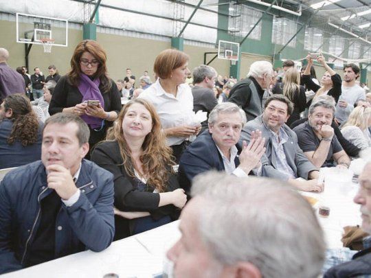 Alberto F. sacude la interna del kirchnerismo porteño