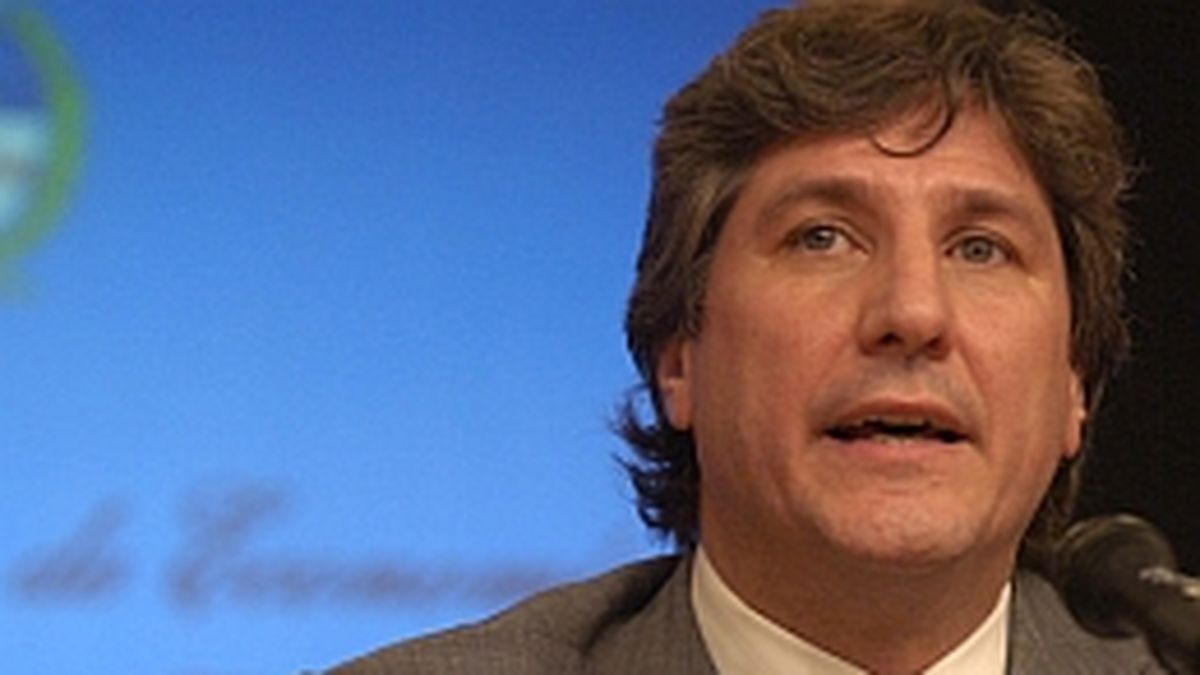 Boudou sobre papel de diarios: Va a mejorar la calidad de información y ...