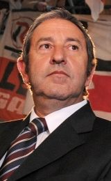 Cobos pide suspender la pre-interna radical y admite que está dispuesto ...