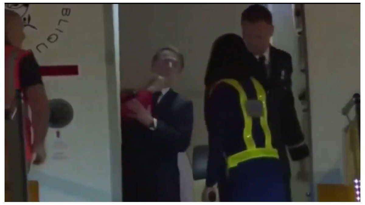 Incidente entre Emmanuel Macron y su esposa Brigitte sacude a Francia ...