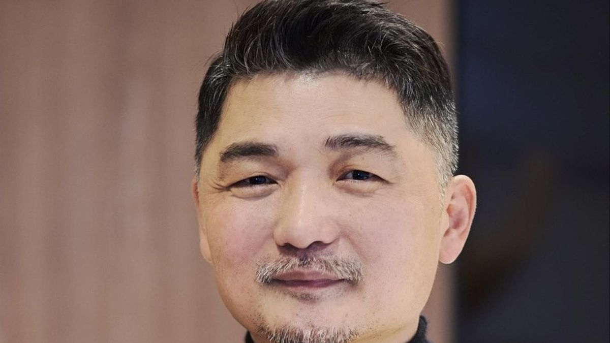 Quién es Kim Beom-su, el multimillonario que donó la mitad de su fortuna