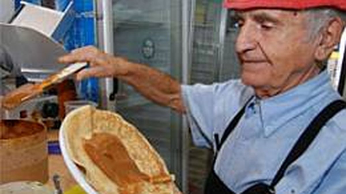 A los 76 años, murió Carlitos, el Rey del Panqueque