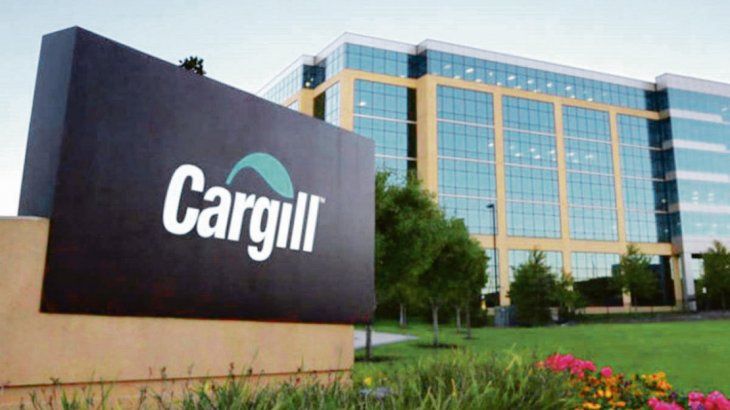 Cargill crece en sector avícola de Colombia, pero evita a Argentina