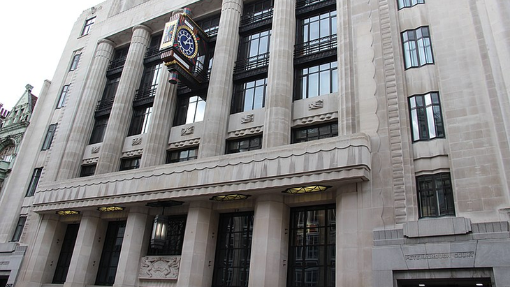 El histórico diario The Telegraph fue puesto en venta en el Reino Unido ...