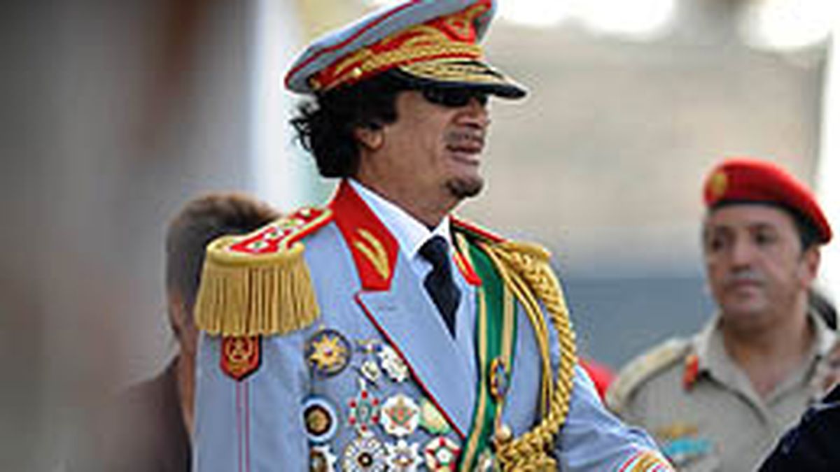 Libia: con varias ausencias, Kadafi celebró sus 40 años en el poder