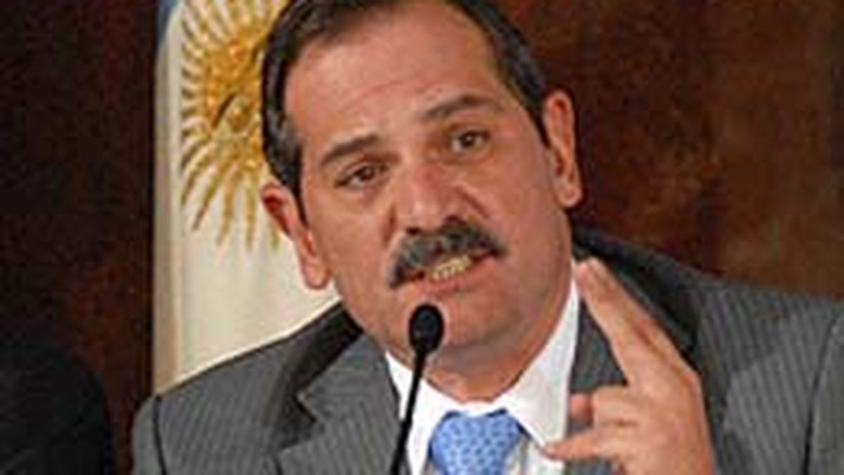 Alperovich desmintió que se haya reunido con Reutemann