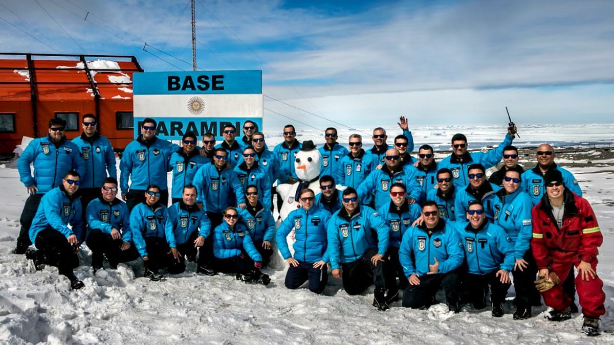 Antártida: cómo se vivieron los 18° en la base Marambio