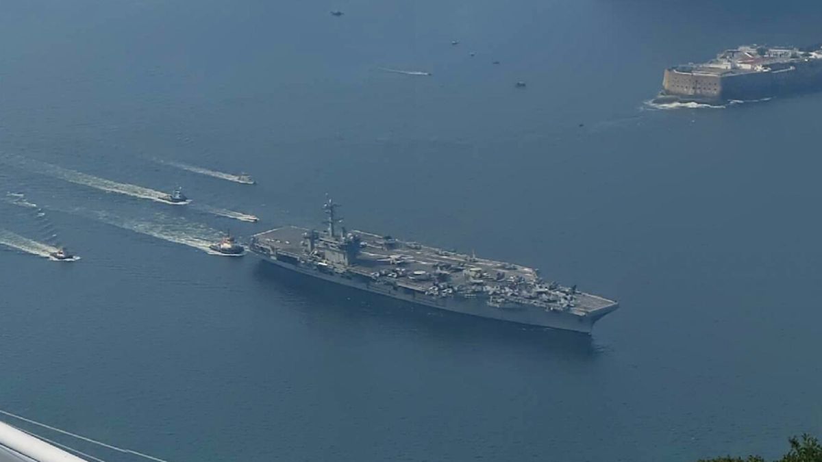 El portaaviones USS George Washington llega a la Argentina y se afianza ...