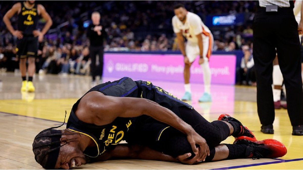 Conmoción en la NBA: Jimmy Butler se rompió los ligamentos y no jugaría ...